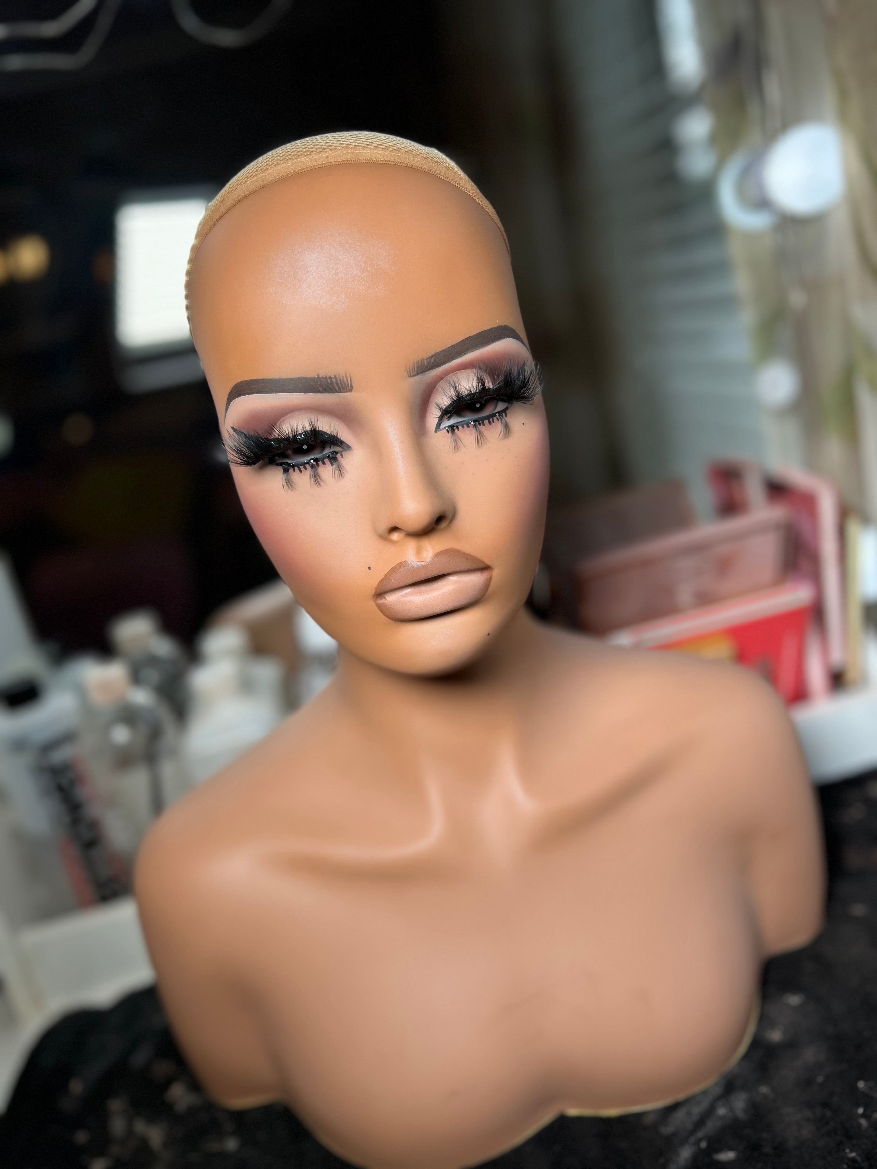 MAKAYLA – Unique Mannequin